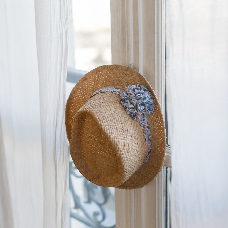 Straw hat with Liberty Betsy Denim pom | handmade with care in Italy